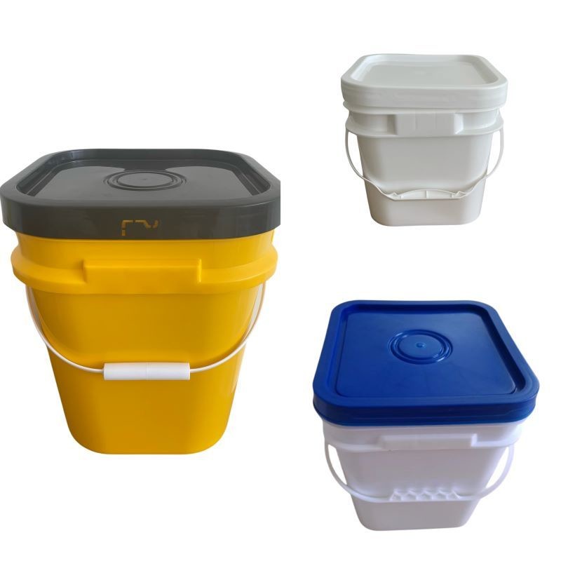 Square Plastic Container with Accessories Buckets Lid and Handle 20 ...