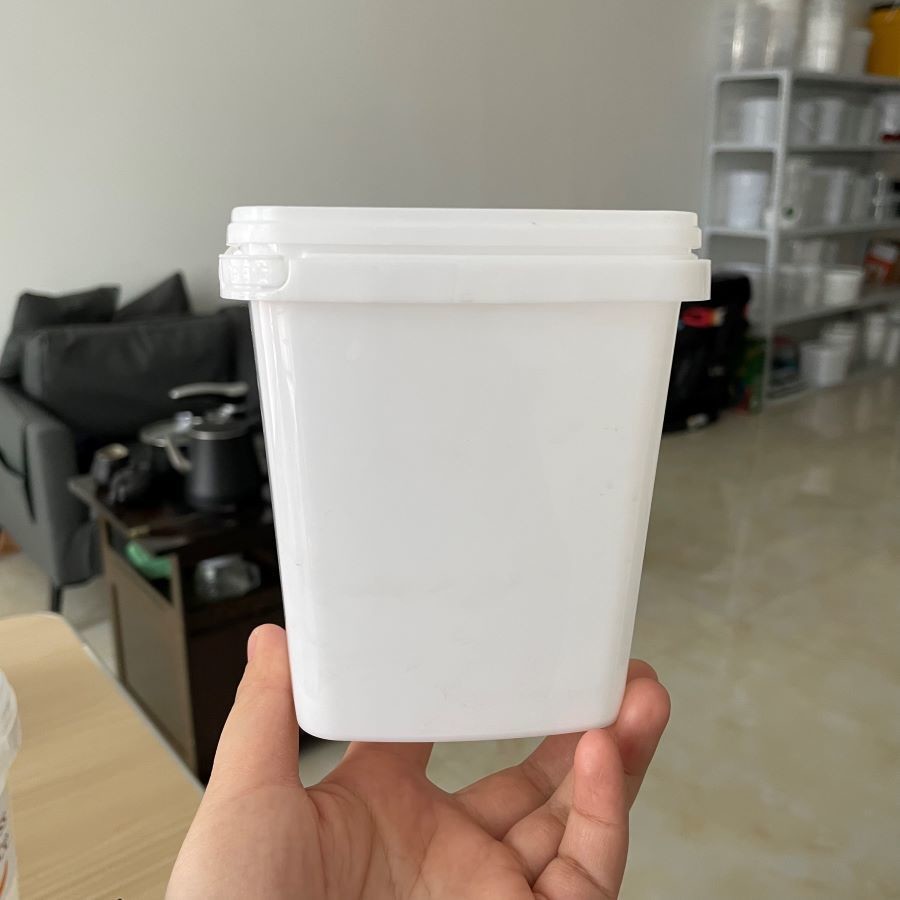 500ml Square Container Plastic Bucket with Lid Durable and Customizable ...